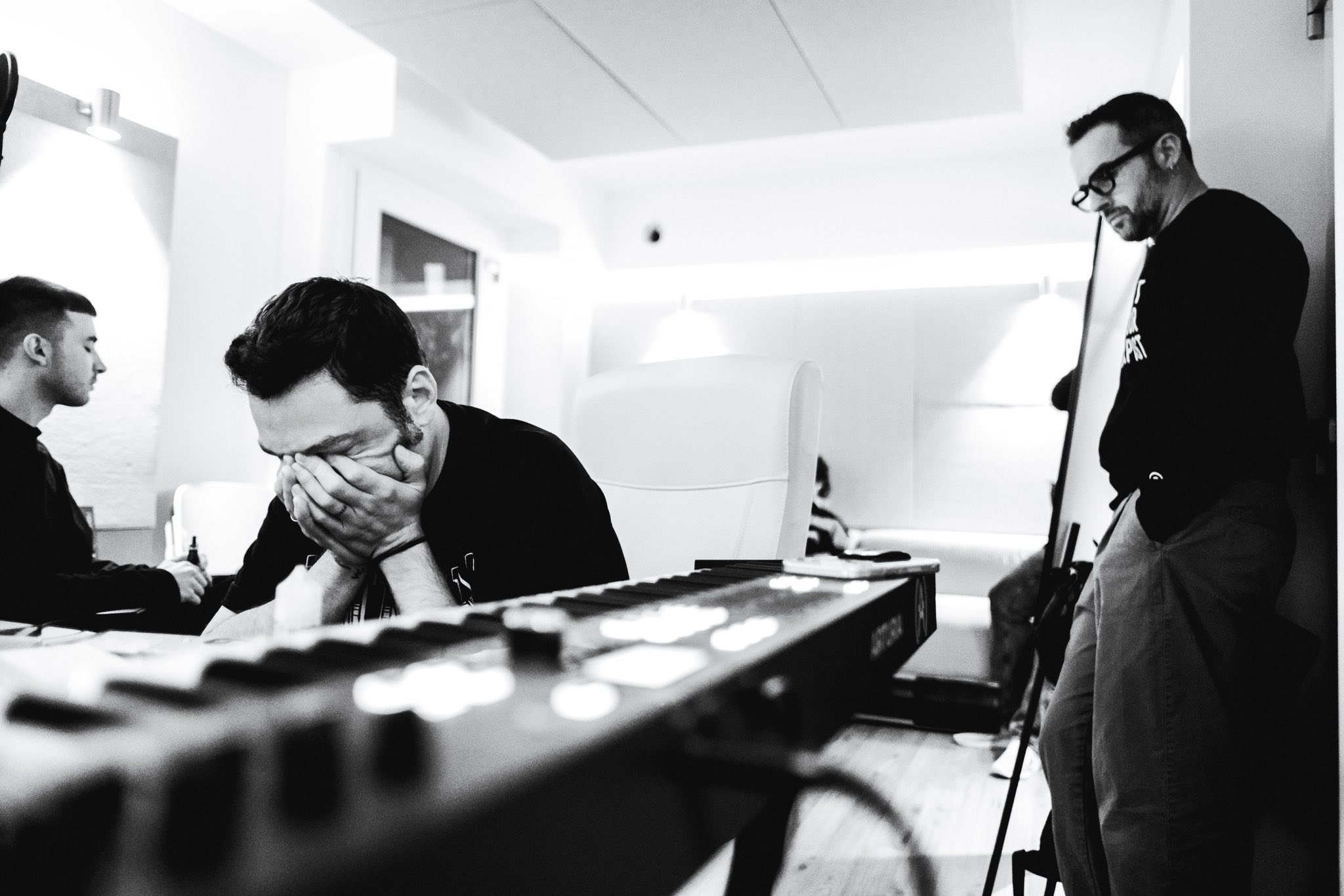 Tiziano Ferro Live in Milan – Stadi 26 Tour and the New Album Sono un ...